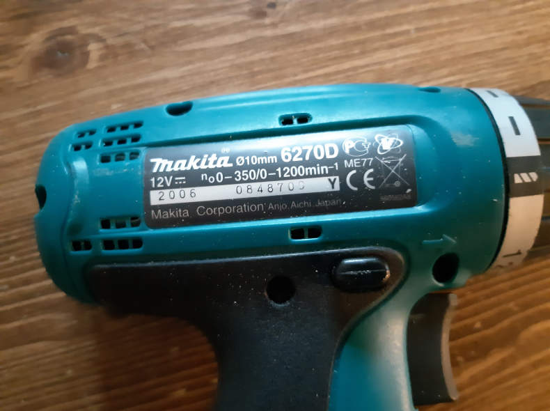 Akku-Bohrschrauber Makita 6270D mieten - Sharely